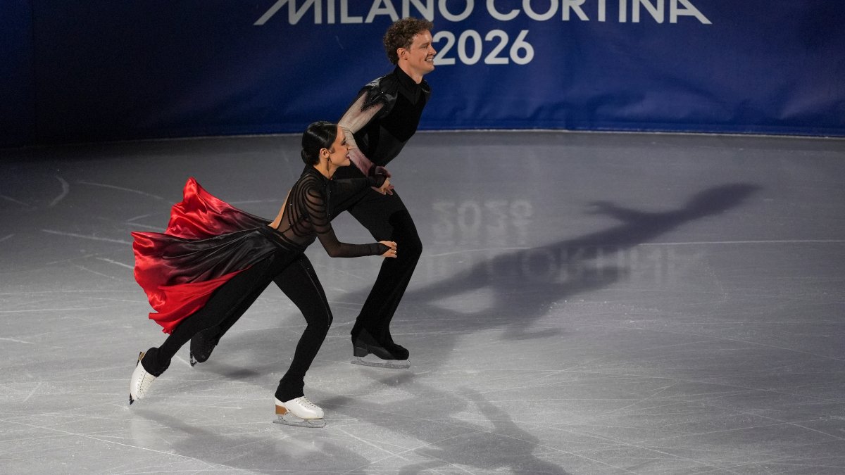 Ice dance medal results come down to final skates from US, France – NBC ...