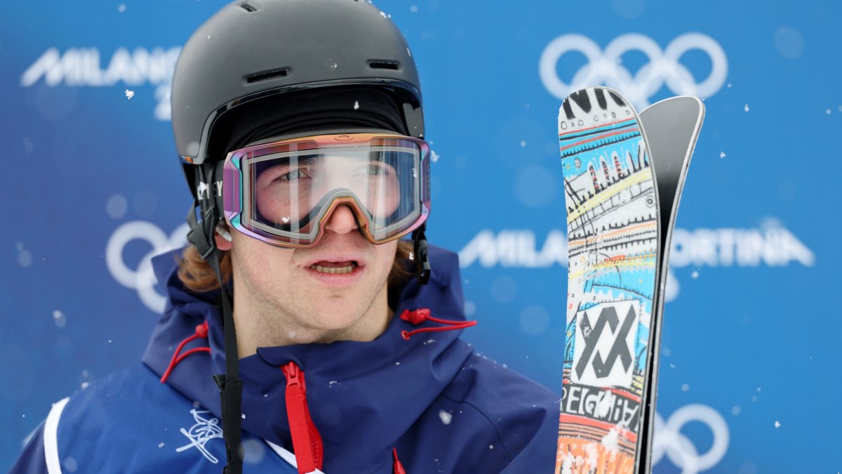 Hunter Hess flashes ‘L’ sign in statement after halfpipe run – NBC Chicago