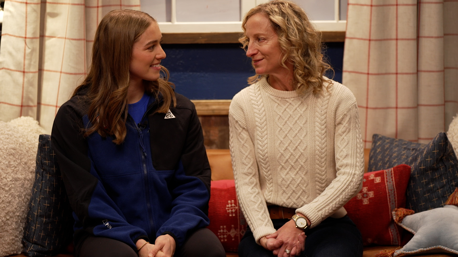 Caroline Harvey has emotional reunion with childhood principal – NBC ...