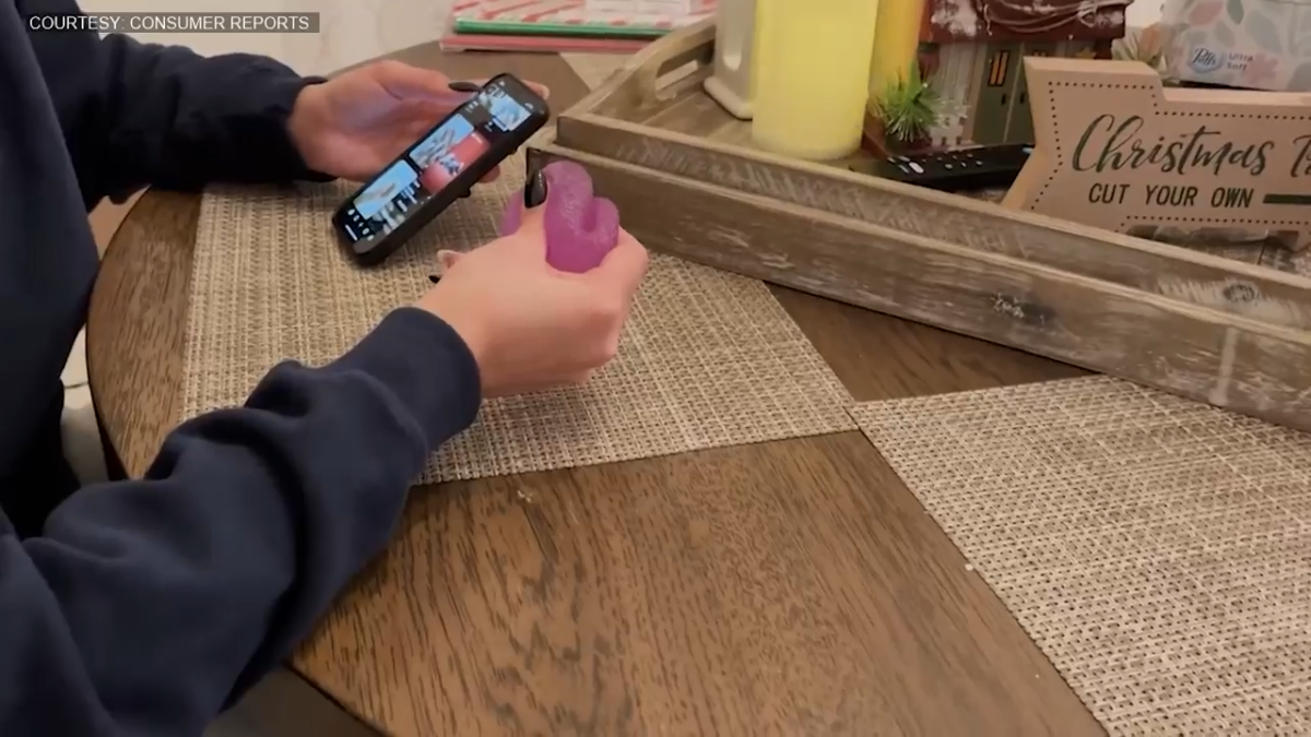 TikTok trend involving NeeDoh cube seriously burns 9-year-old – NBC Chicago