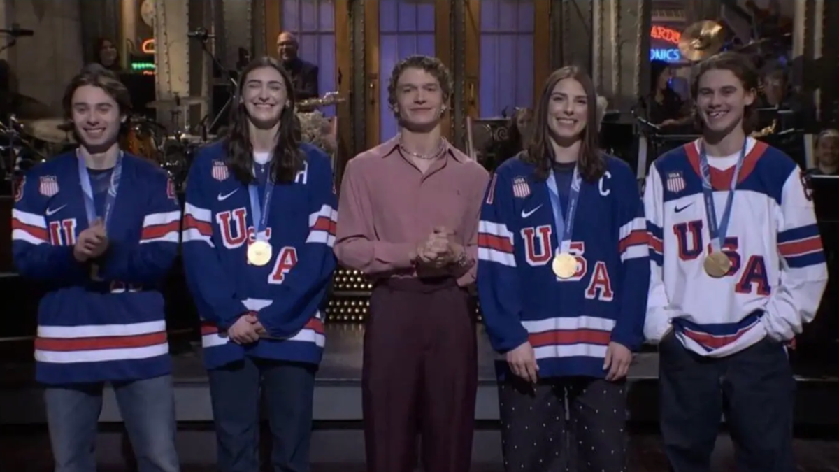 USA women’s hockey stars shade Trump’s White House visit quip on ‘SNL ...