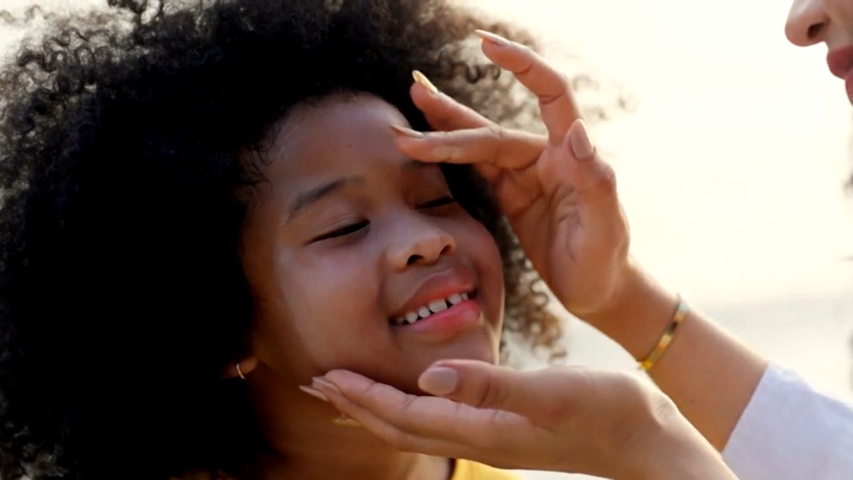 Which sunscreen is best? Experts share their tips and top choices – NBC ...