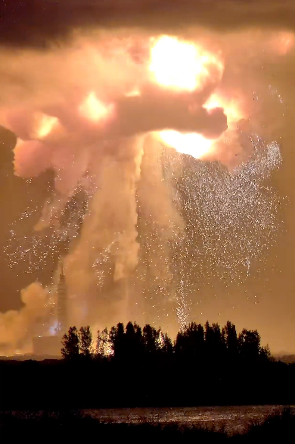 Blue Origin investigates rocket explosion – NBC Chicago