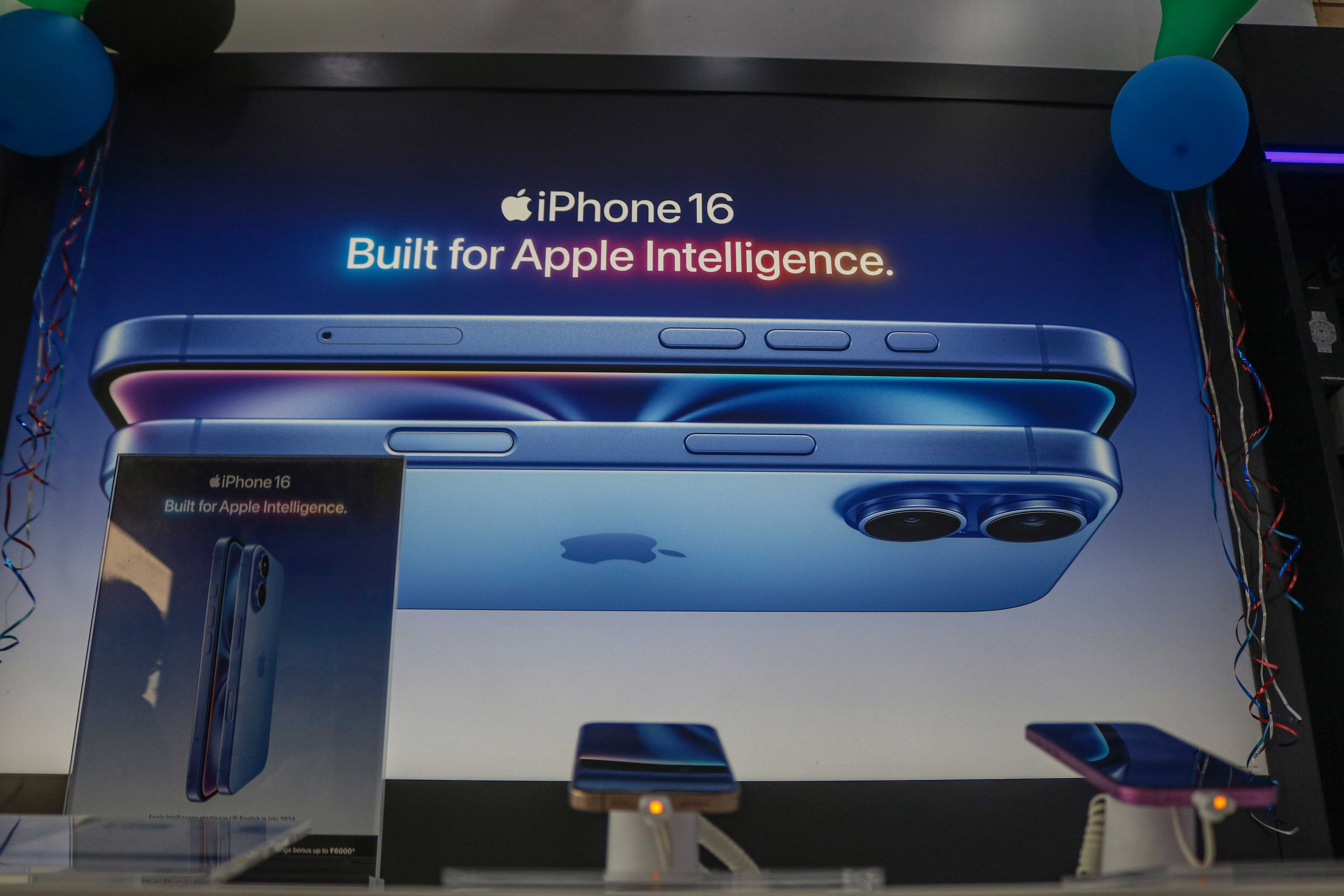 Apple agrees to $250 million settlement over false advertising – NBC ...