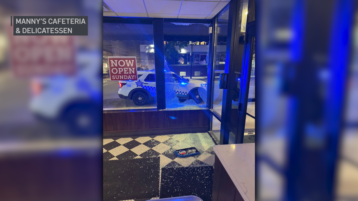Manny’s Deli windows shattered after attempted break-in – NBC Chicago
