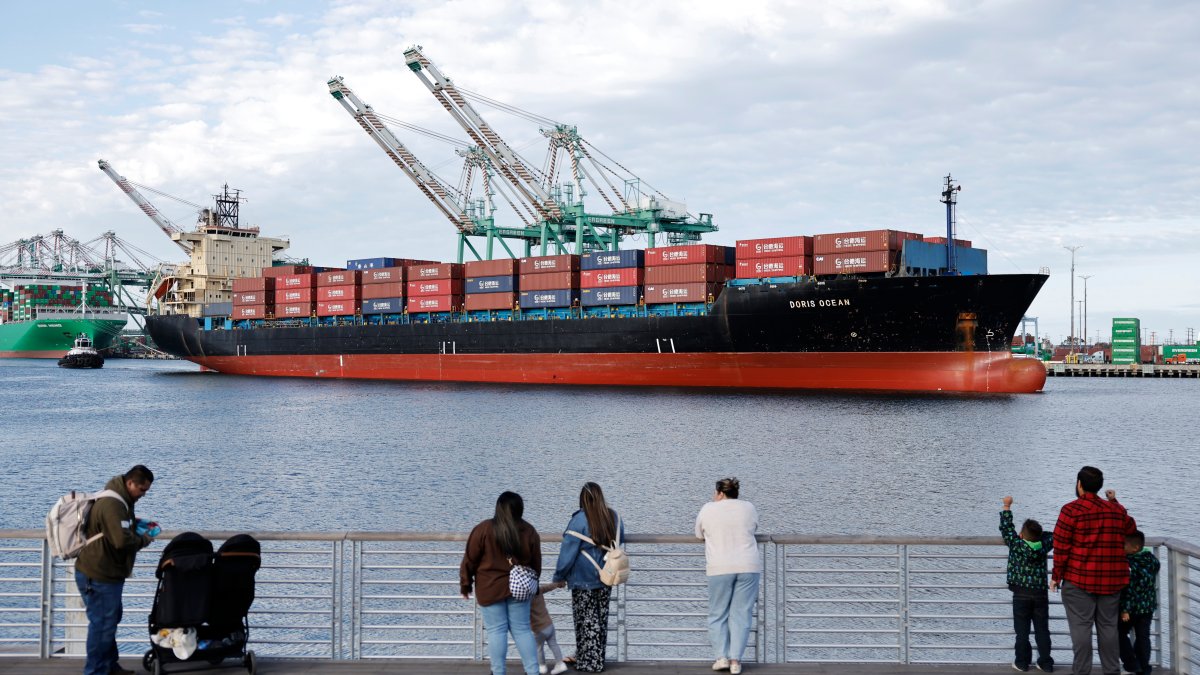 Trump administration plans to appeal tariff refund ruling – NBC Chicago
