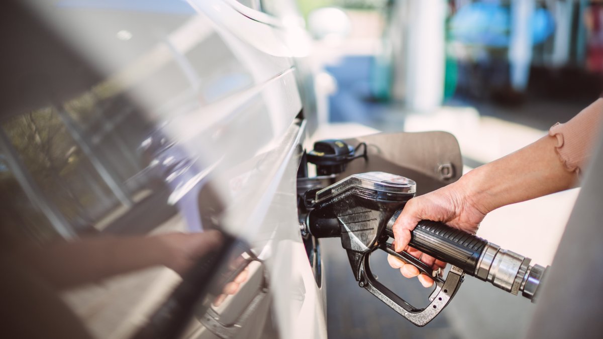 Northlake police revise warning over gas pump scam – NBC Chicago
