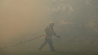 Wildfires are making the U.S. smoggy, reversing clean air progress ...