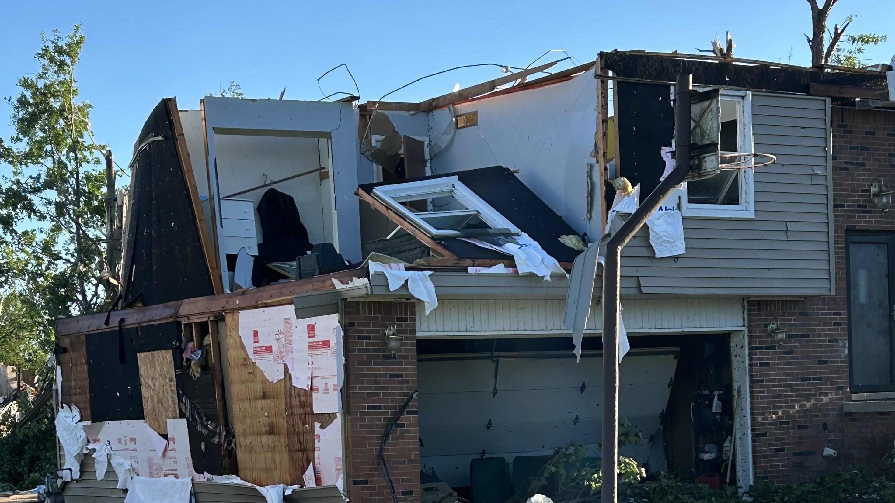 Photos, videos show damage after tornadoes in Illinois, Indiana – NBC ...