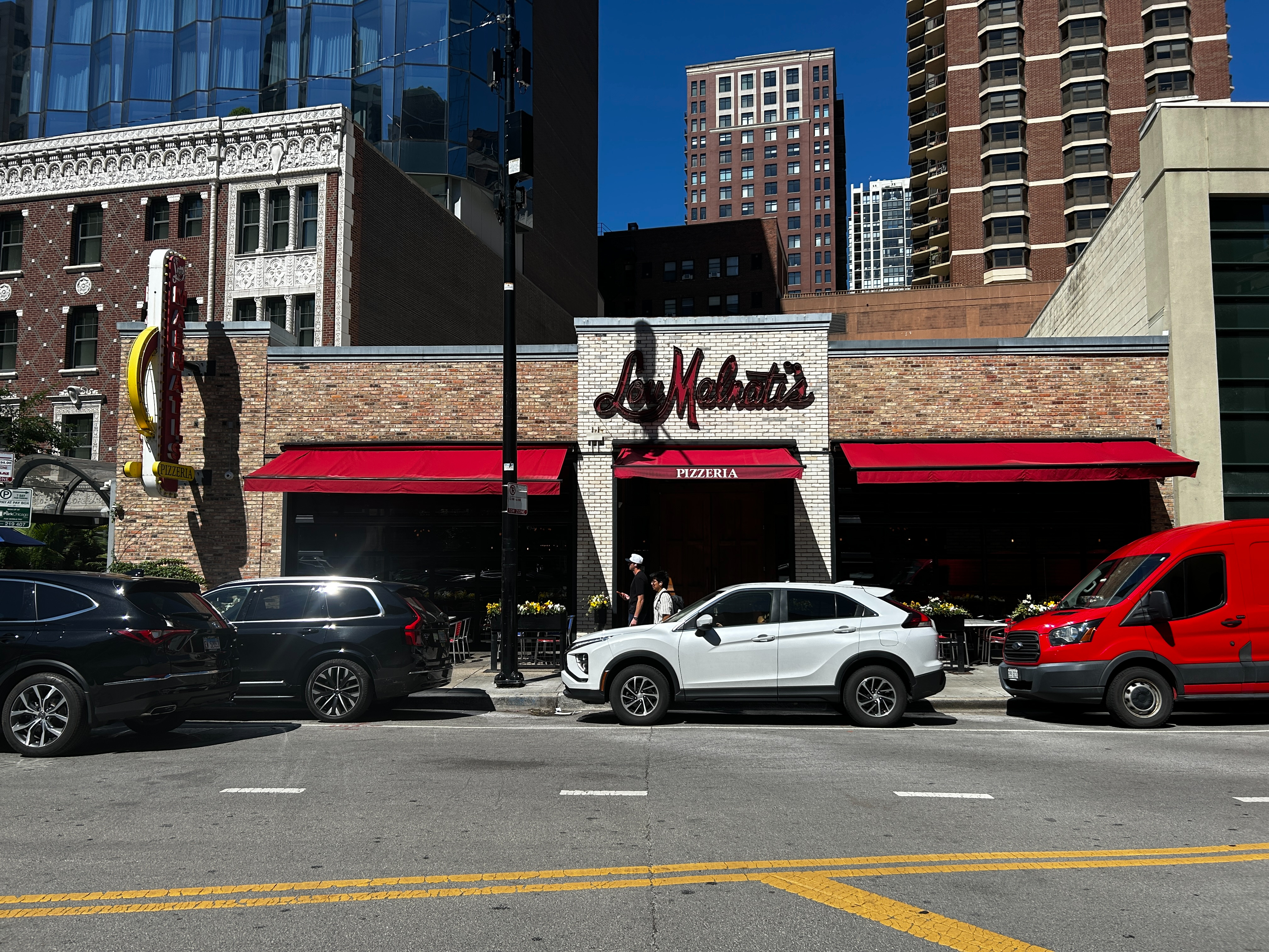 Lou Malnati’s Gold Coast location closing after lease doesn’t get ...
