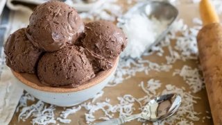 Handel’s Ice Cream to open first Illinois locations in Chicago suburbs ...